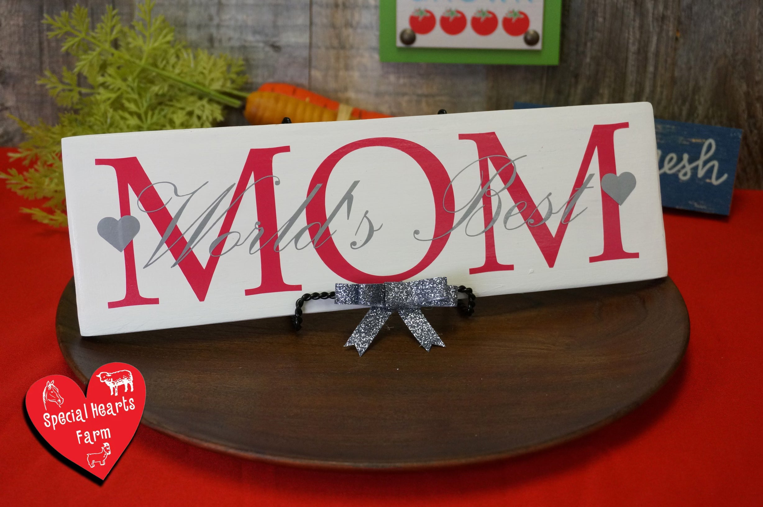 World's Best Mom Wooden Sign - Dark Pink – SpecialHeartsFarm